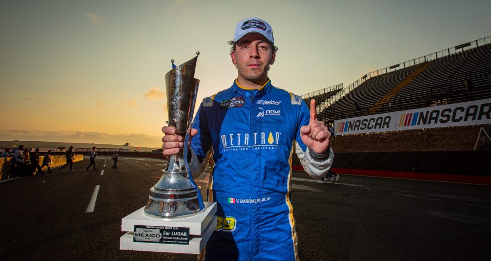 VÍCTOR BARRALES JR., SUMÓ EN EL SÚPER ÓVALO POTOSINO SU SEGUNDO PODIO ...