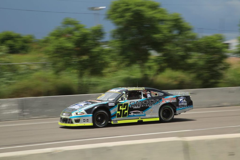 SUMA EL Z RACING TEAM DOBLE TOP 10, EN LA COMMSCOPE 140 - NASCAR Mexico ...